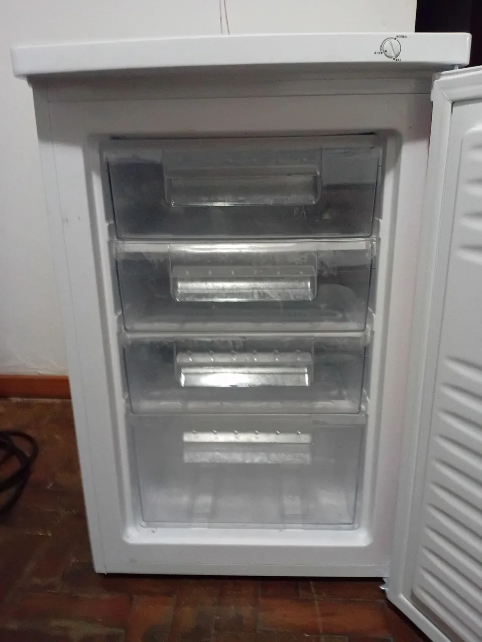 "mini freezer" - Geladeiras e Freezers no Brasil