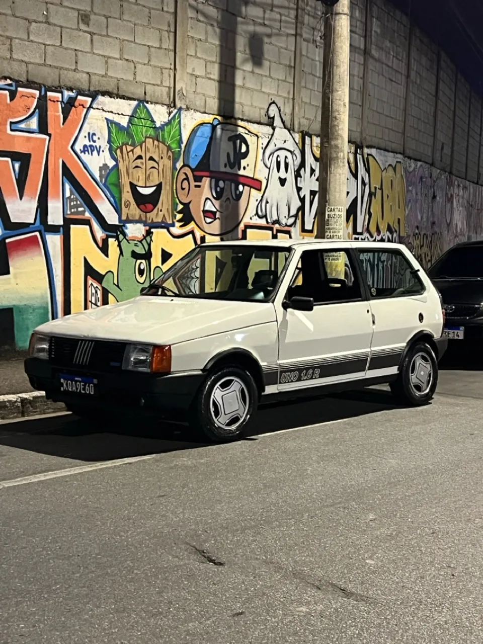 FIAT UNO 1.6R MPI / 1.6R / 1.5R Usados e Novos