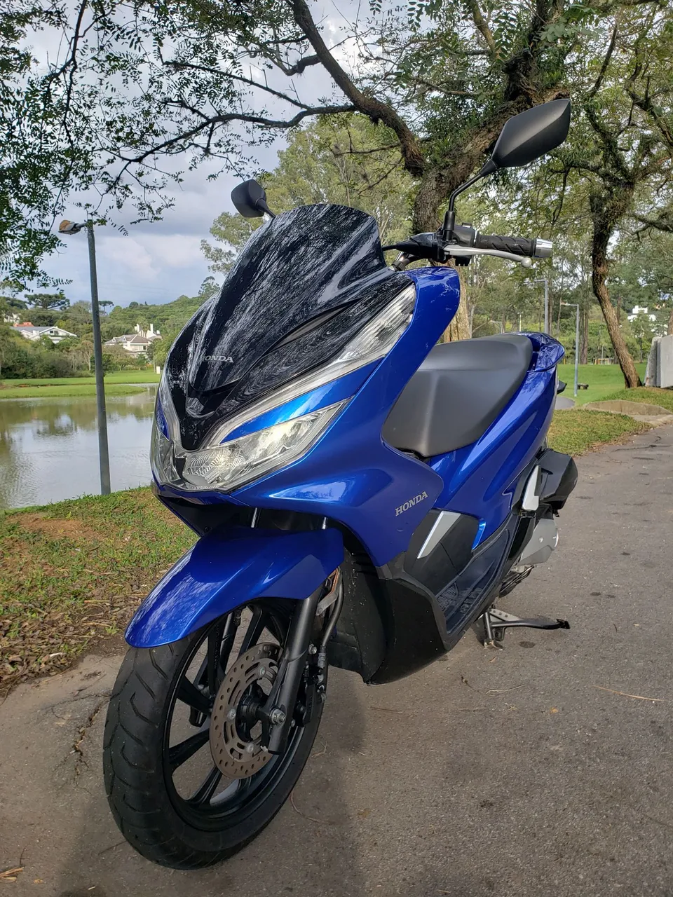 Motos HONDA PCX 2022 no Brasil