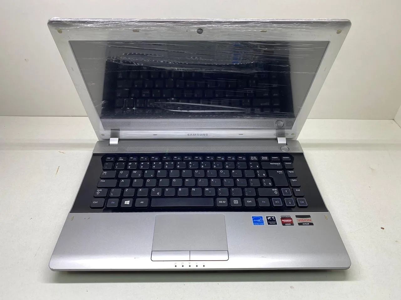 "notebook rv411" no Brasil