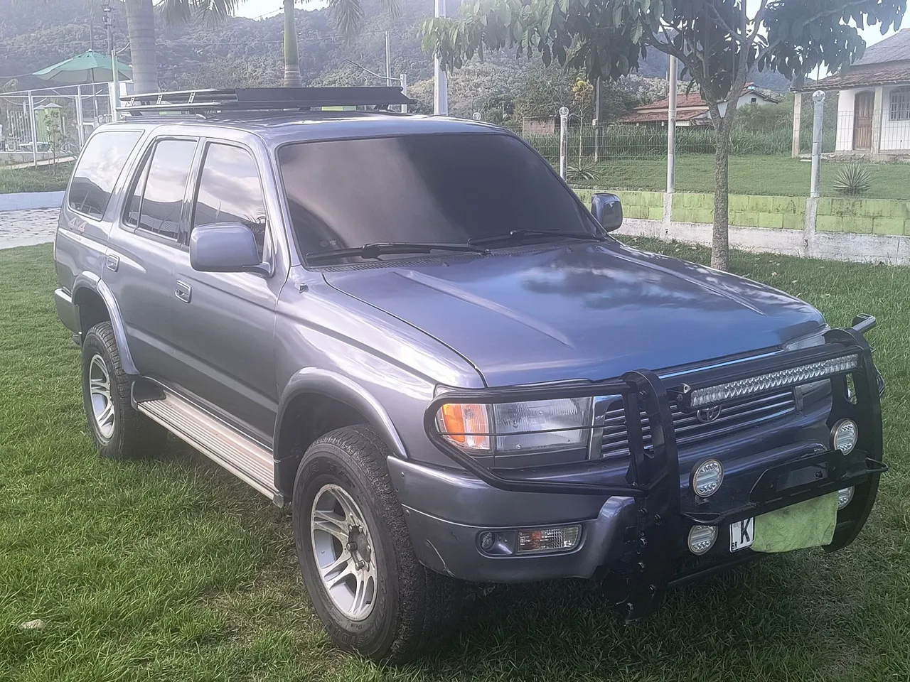 TOYOTA HILUX 1998 Usados e Novos