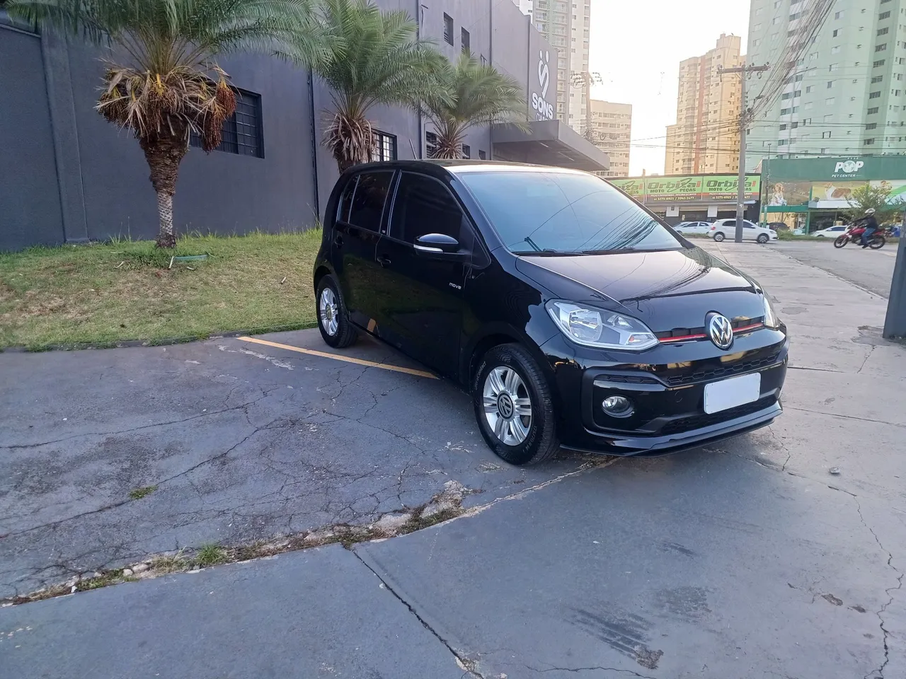 VOLKSWAGEN UP! 2019 Usados e Novos