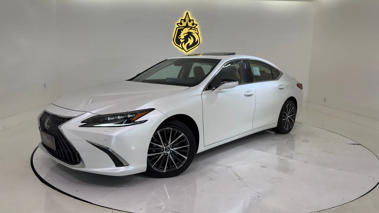 LEXUS ES-300H Usados e Novos
