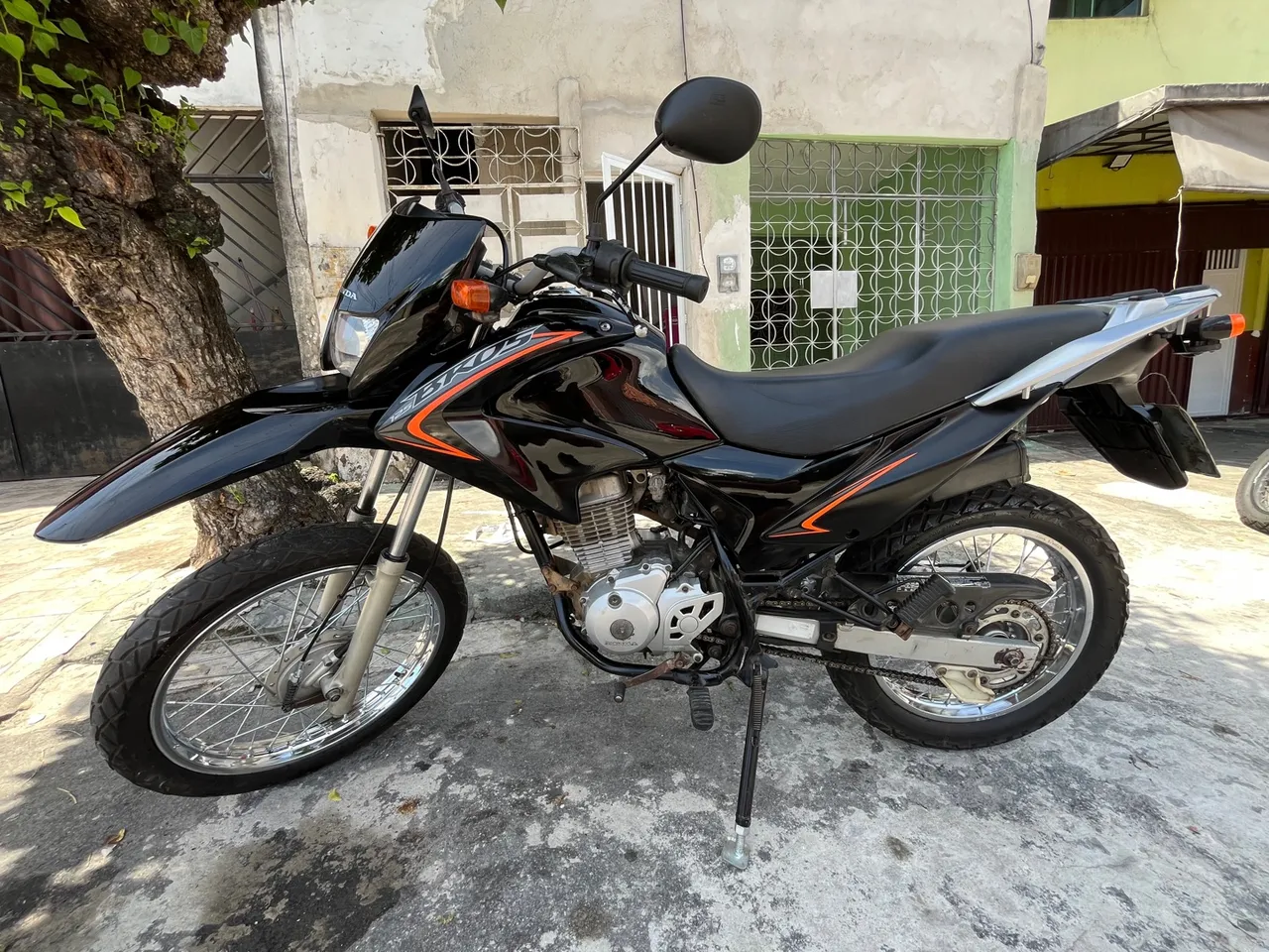 Motos HONDA NXR no Brasil