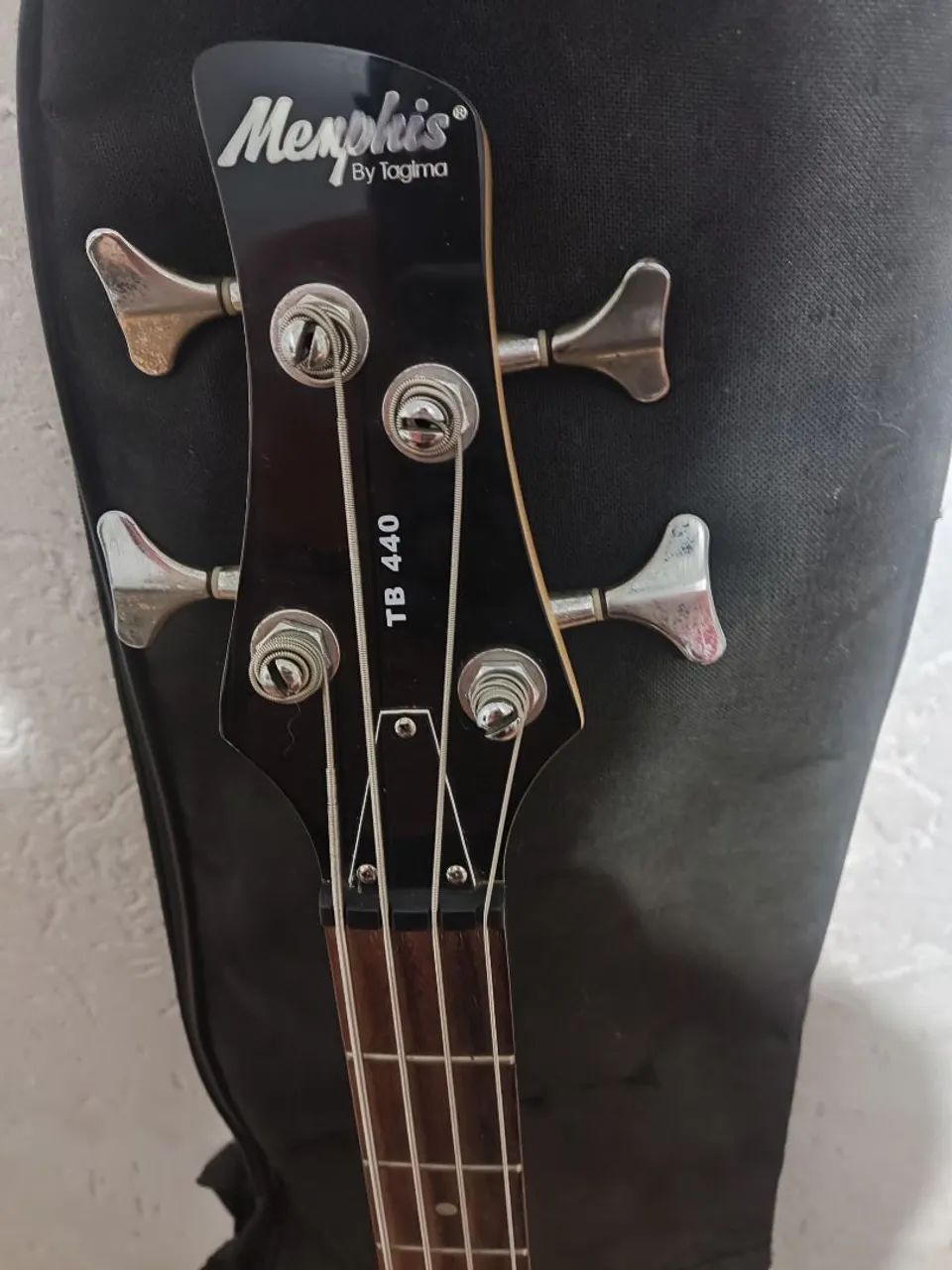 Contra Baixo Memphis da Tagima, passivo 4 cordas ? - Instrumentos ...