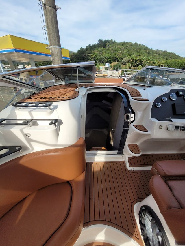 ARMATTI 330- 2018 X1 MERCRUISER 380 HP Ñ FOCKER TRITON ARMADA CIMITARRA ...