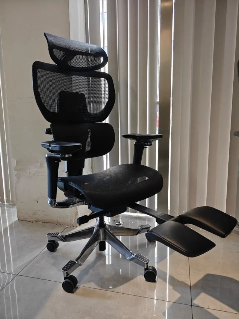 Cadeira de Escritório Ergonômica DT3 ErgoOne Black (Sample) + Garantia ...