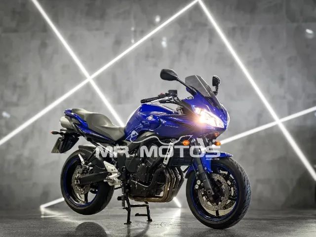 Motos YAMAHA FAZER 2008 no Brasil