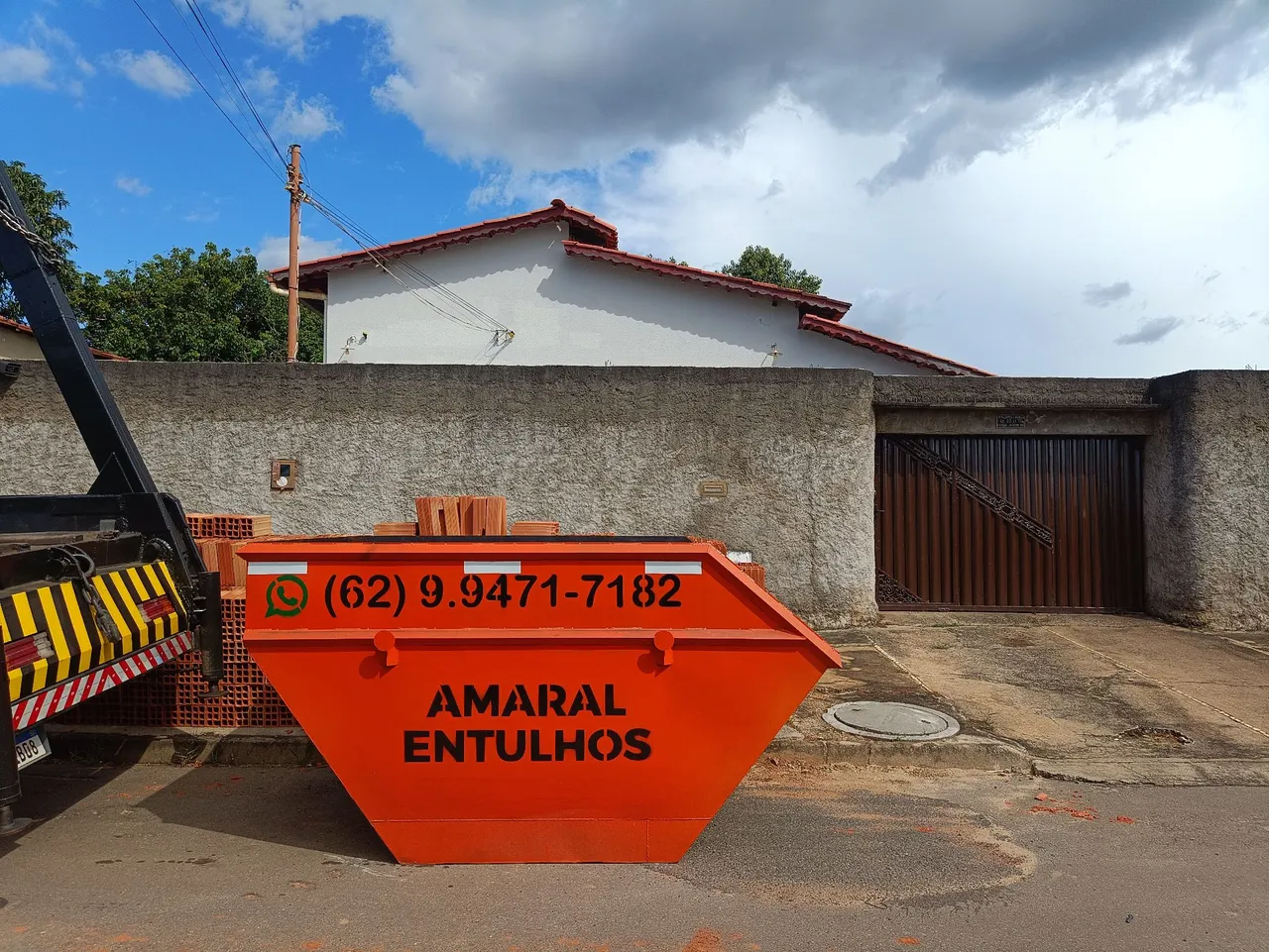 "cacamba entulho" no Brasil