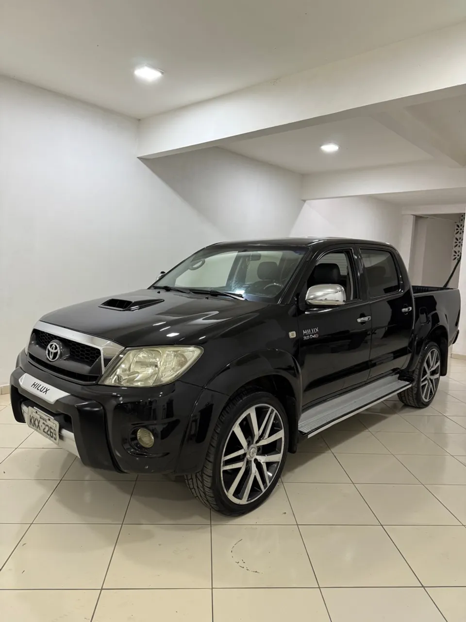 TOYOTA HILUX 2010 Usados e Novos
