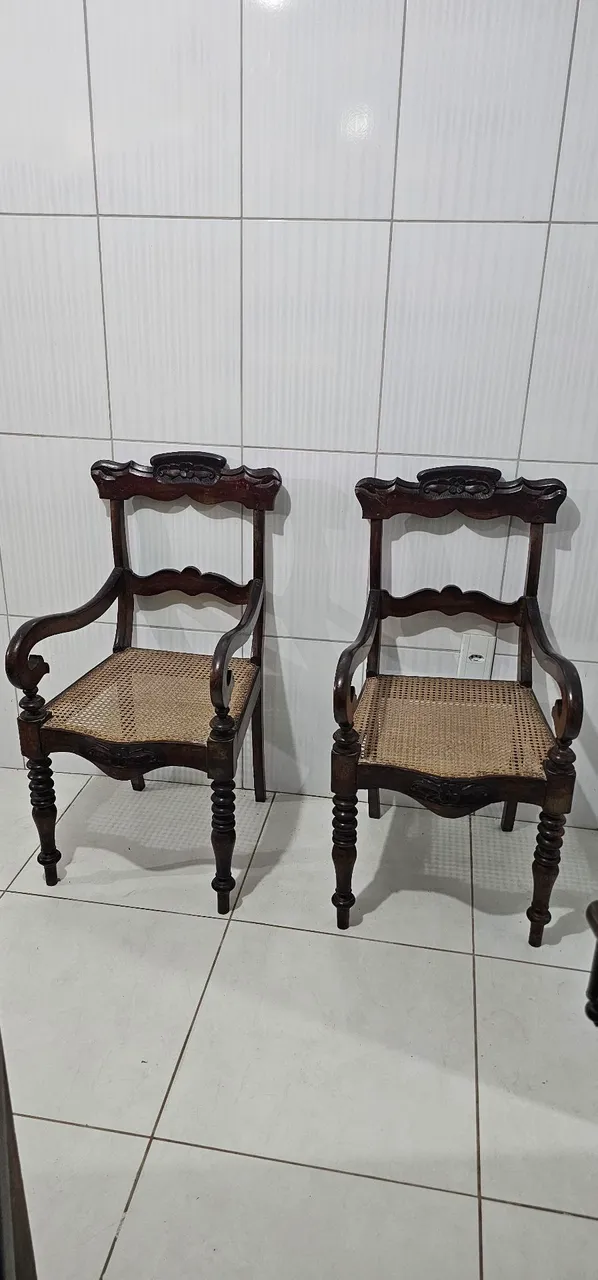 "moveis antigos" no Brasil