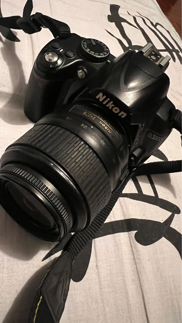 "camera nikon d3000" - Câmeras e Filmadoras no Brasil