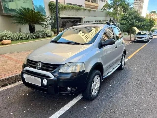 VOLKSWAGEN CROSSFOX 2005 Usados e Novos