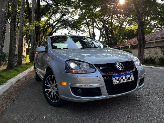 VOLKSWAGEN JETTA 2010 Usados e Novos