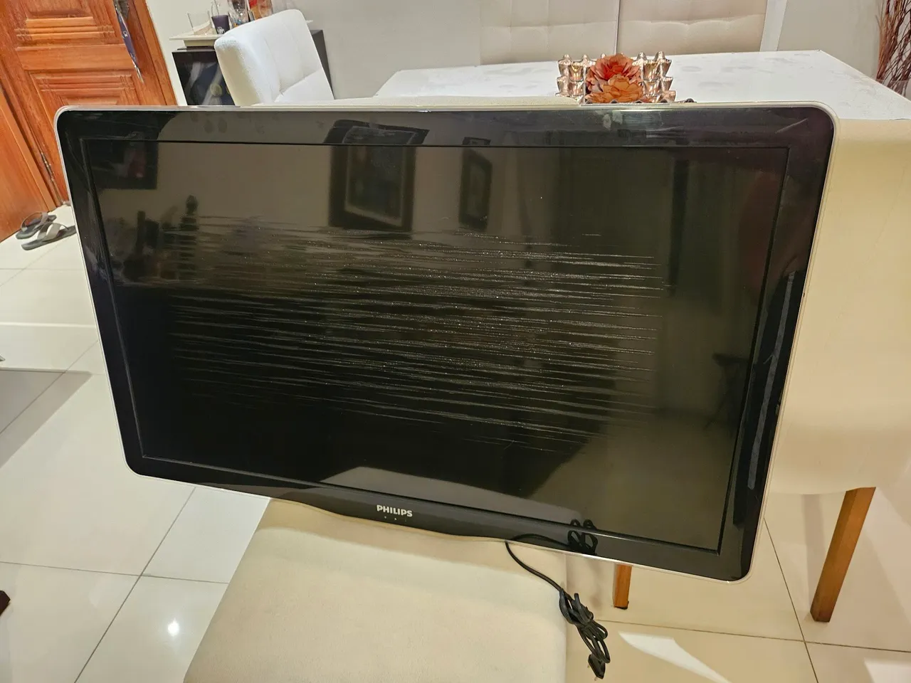 "tv philips 40 polegadas led" - TVs no Brasil