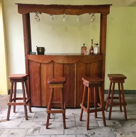 "decoracao de bar rustico" no Brasil