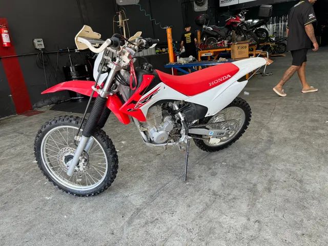 Motos HONDA CRF no Brasil