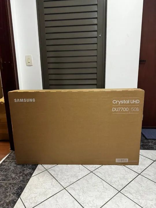 Samsung Smart TV 50" Crystal UHD 4K 50DU7700 2024 - TVs - Mercês, Curitiba 1360193467 | OLX