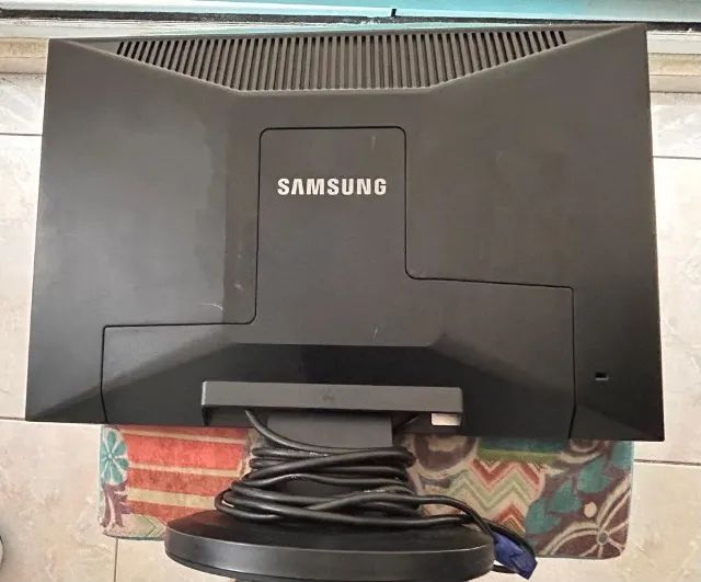 "monitor samsung lcd 19" no Brasil