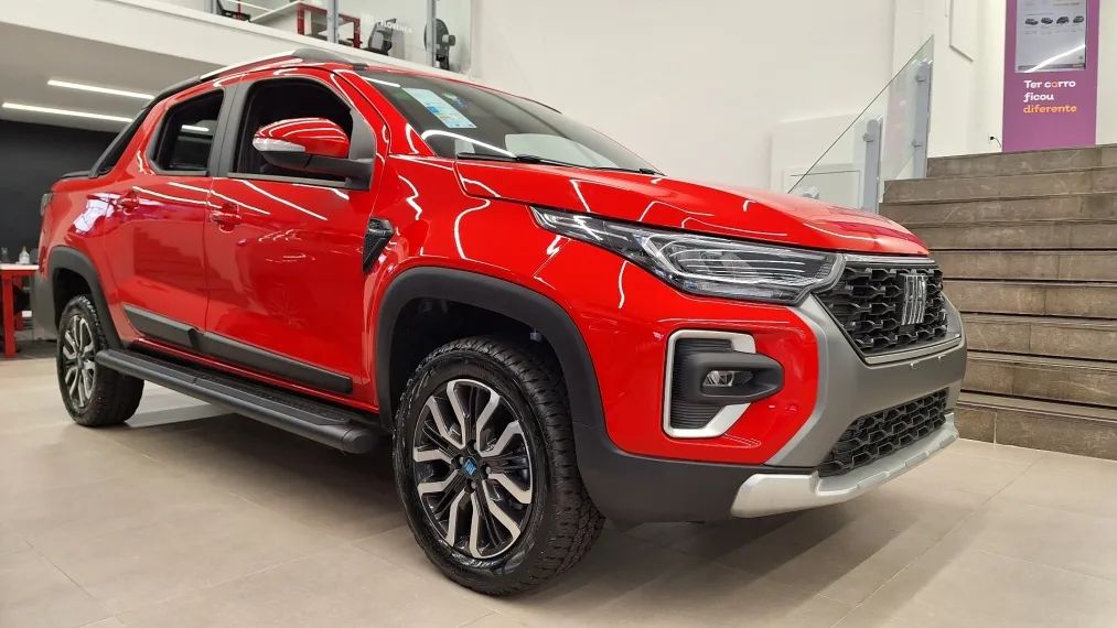 FIAT STRADA 2024 Usados e Novos