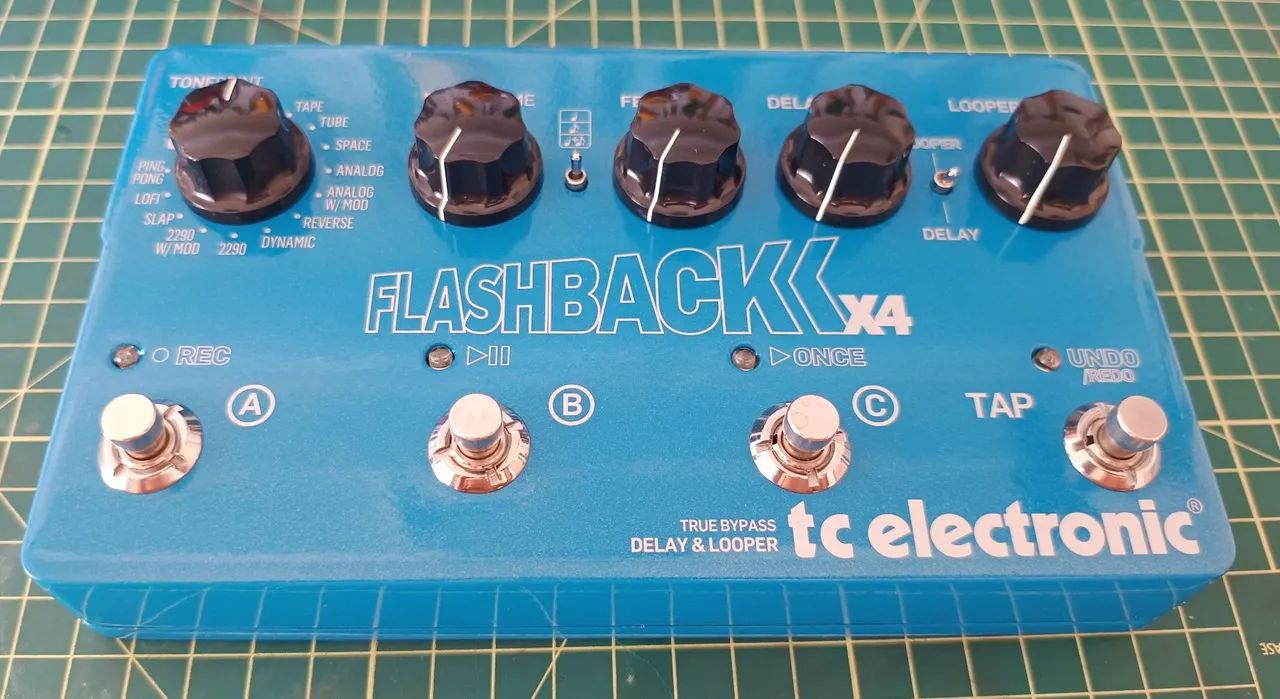 "pedal flashback x4" no Brasil