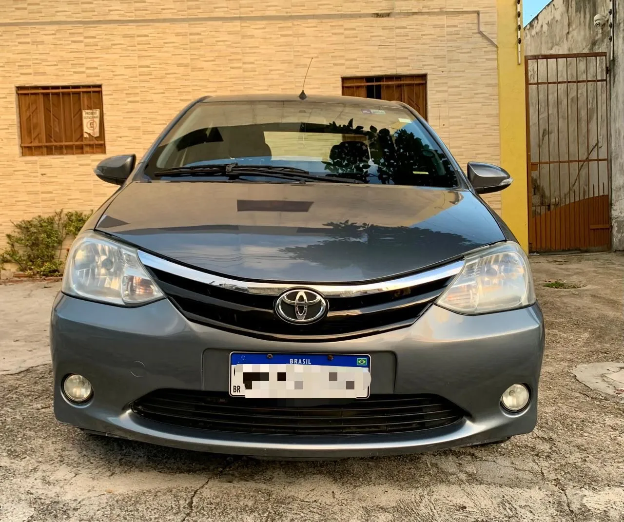 "toyota etios 2015" - Carros Usados e Novos à venda