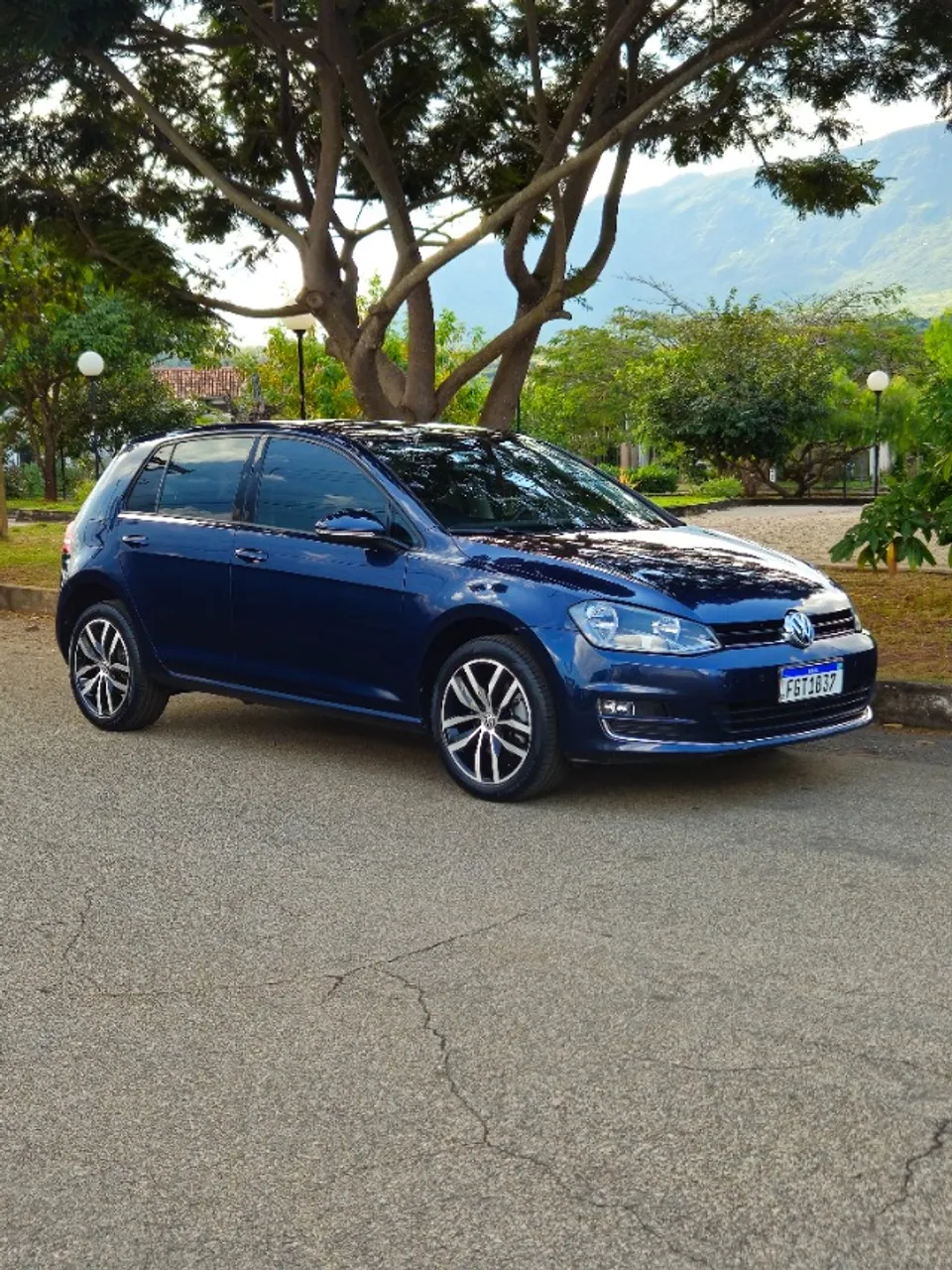 VOLKSWAGEN GOLF 2015 Usados e Novos