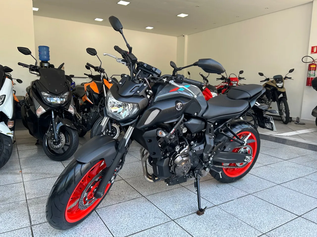 Motos YAMAHA MT-07/MT-07 2022 no Brasil