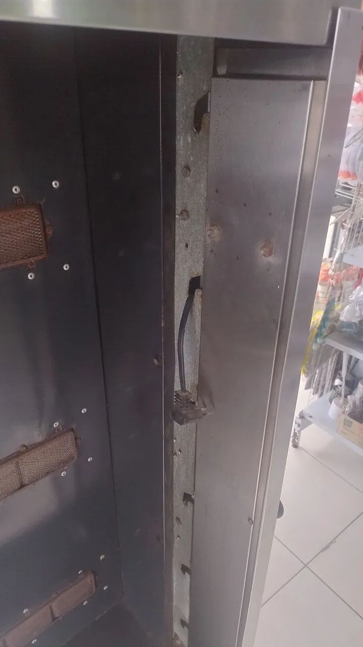 Frangueira 30 frangos Entrego - Gastronomia e Hotelaria - Centro, São ...