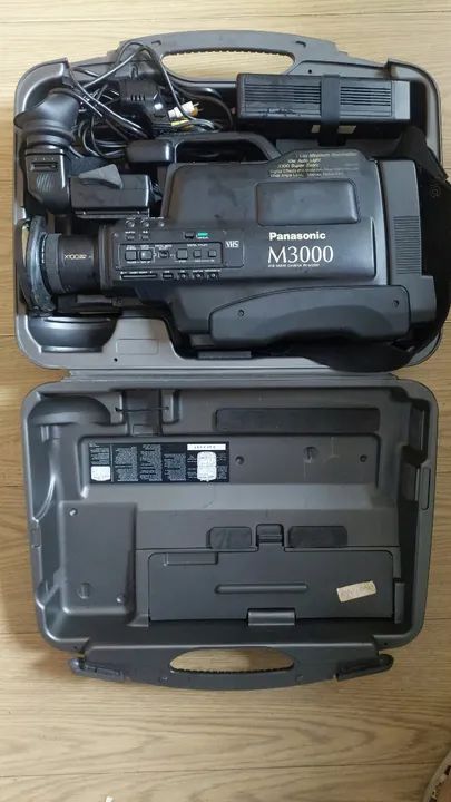 Filmadora Panasonic M3000 Único dono ! - DVD, Blu-Ray e Vídeo Cassete ...