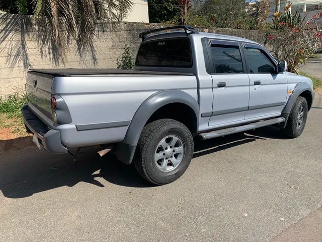 pick-ups MITSUBISHI L200 Usados e Novos em Curitiba e região, PR | OLX