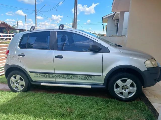 VOLKSWAGEN CROSSFOX 2005 Usados e Novos