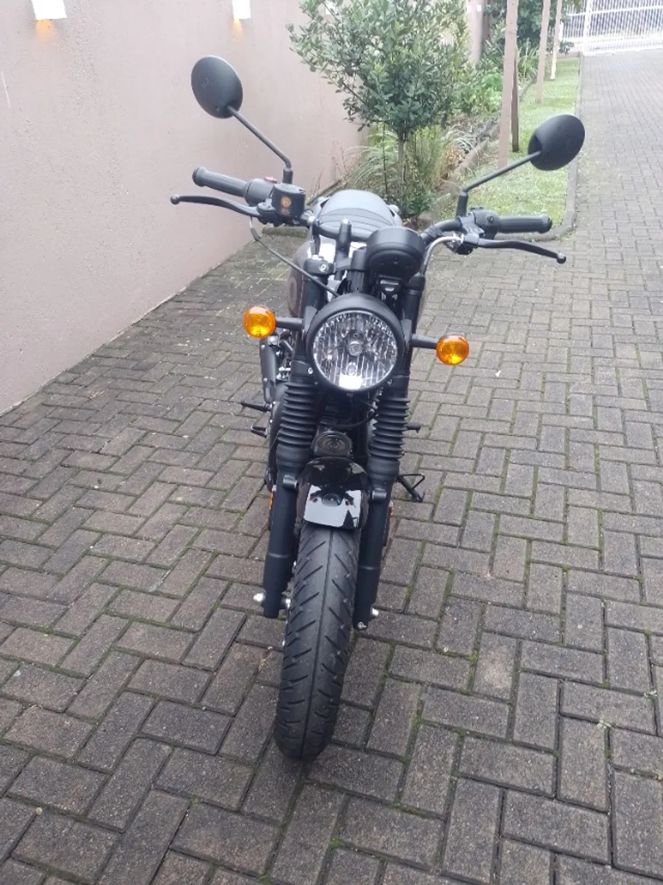 Motos ROYAL ENFIELD HUNTER 350 no Brasil