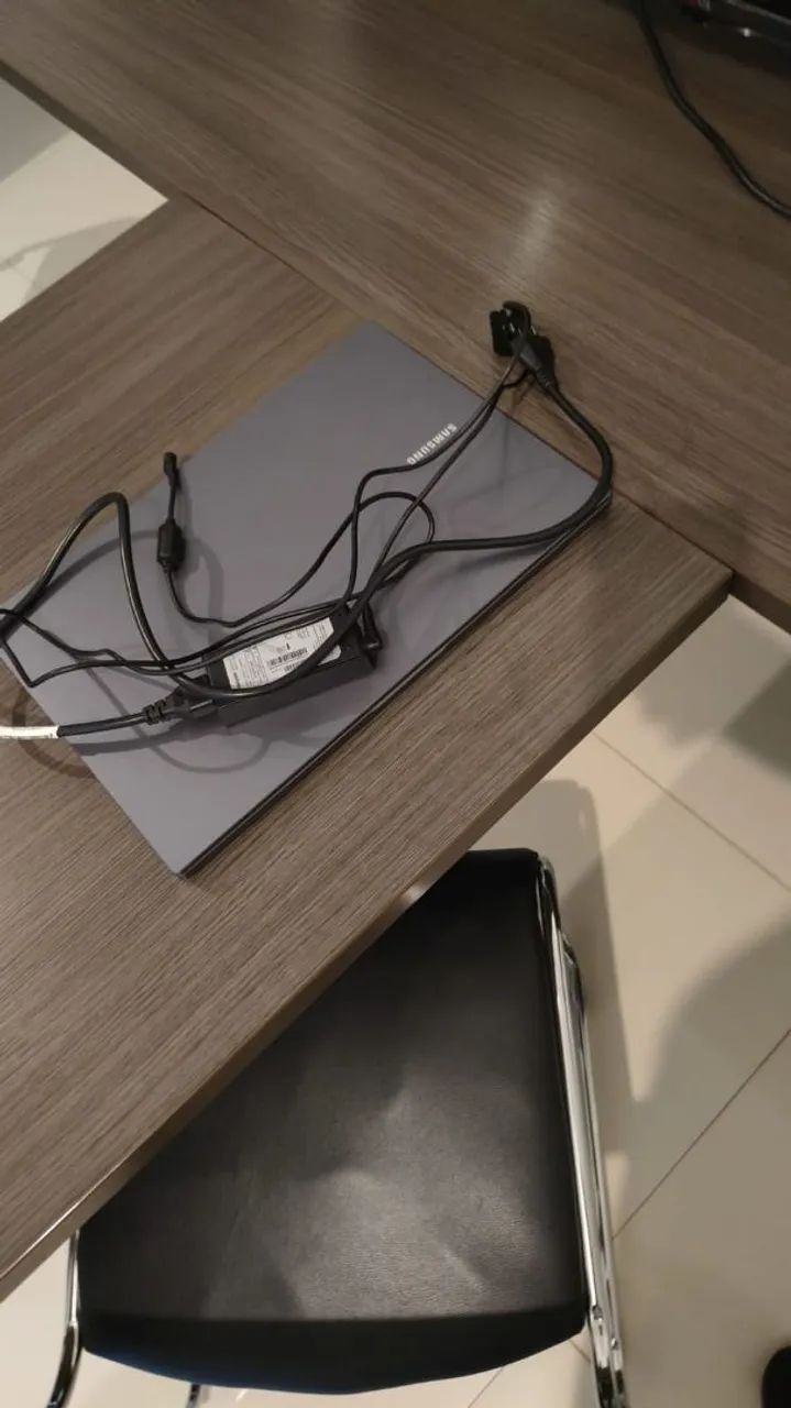 Notebook Samsung np550xda /4 de RAM / 256 gigas, aceito cartão ...