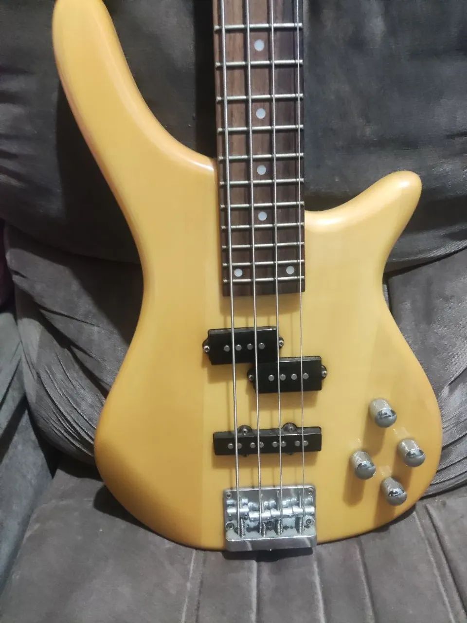 Contra Baixo Memphis da Tagima, passivo 4 cordas ? - Instrumentos ...