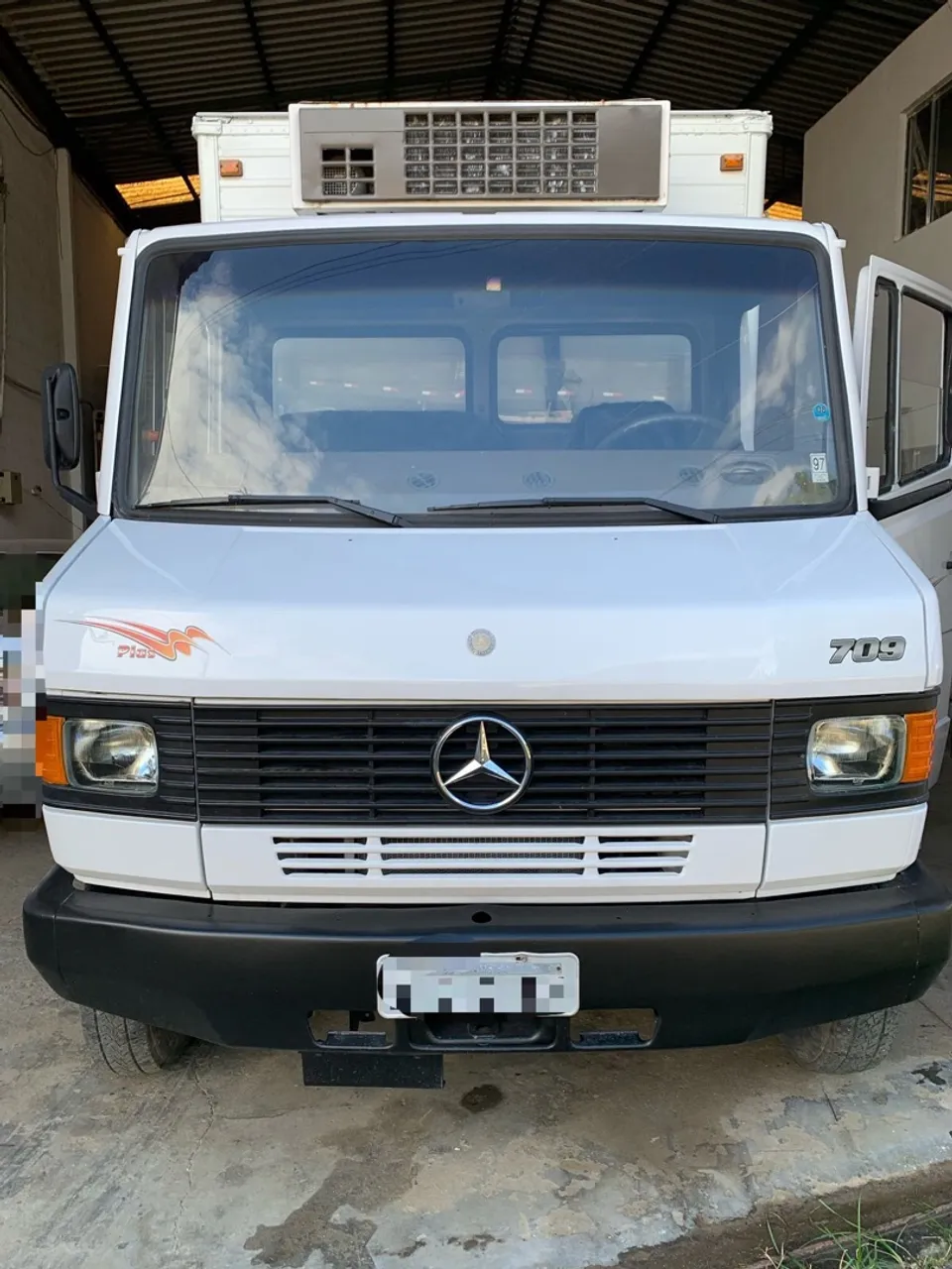 "caminhao mb 709" - Caminhões no Brasil