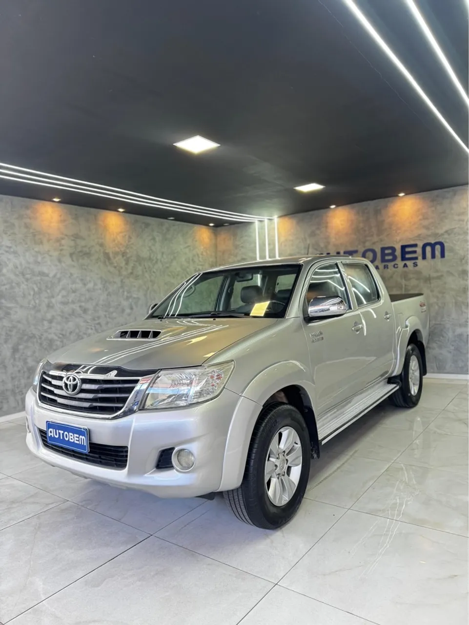 TOYOTA HILUX 2012 Usados e Novos