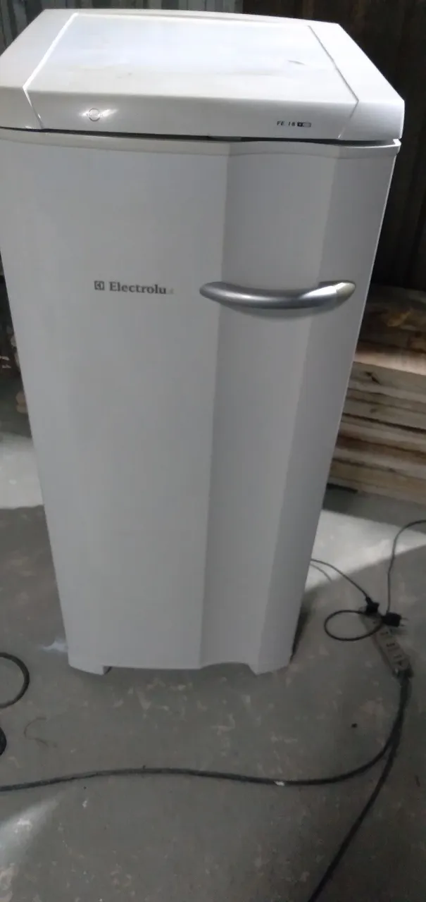 "geladeira frize" - Geladeiras e Freezers no Brasil