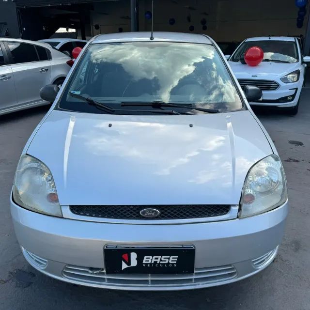 FORD FIESTA 2004 Usados e Novos