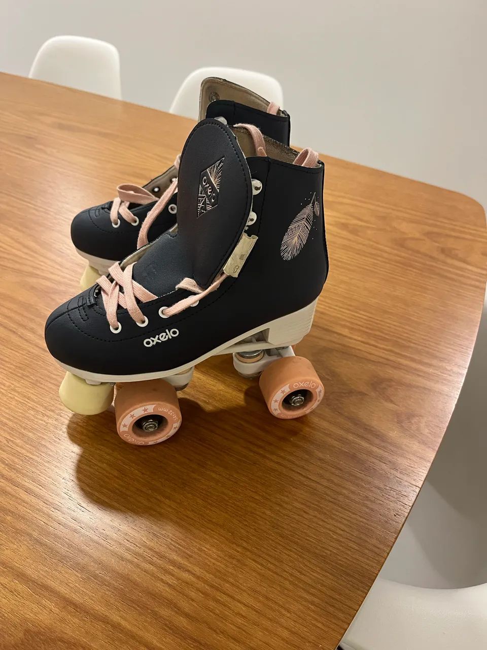 Patins Oxelo 4 rodas tamanho 33 - Esportes Sobre Rodas - Freguesia ...