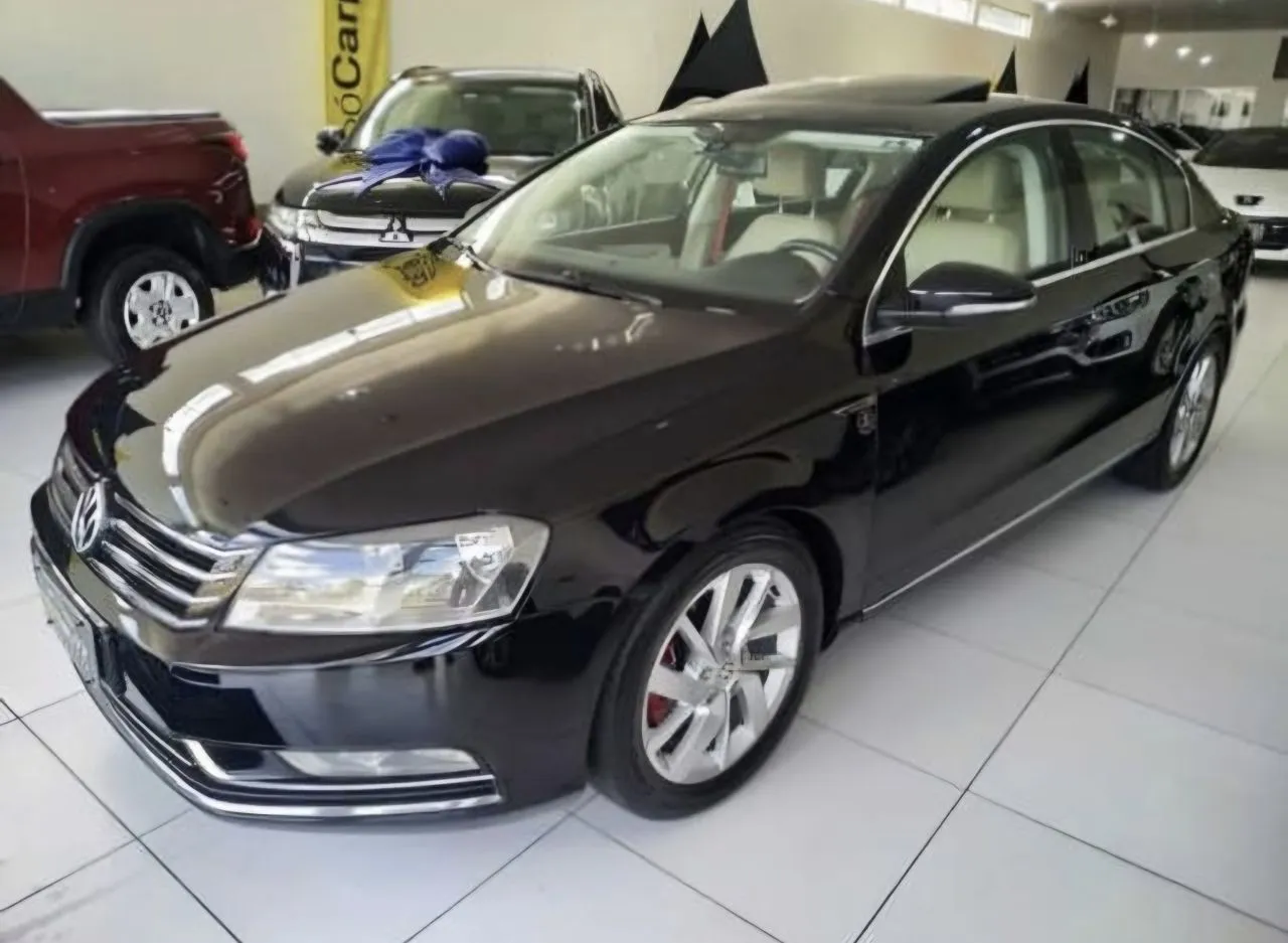 VOLKSWAGEN PASSAT R-LINE TB 2.0 TSI TIPTRONIC 4P Usados e Novos