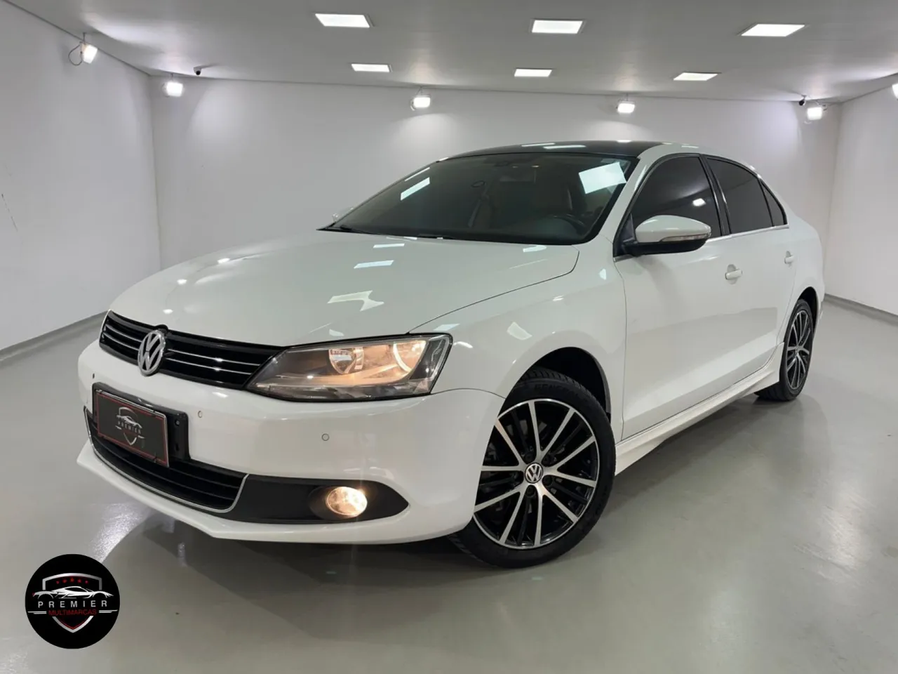 "volkswagen jetta 2014" - Carros Usados e Novos à venda