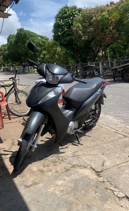 Motos HONDA BIZ 2015 no Brasil