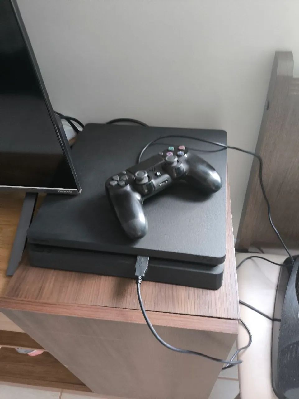 Playstation 4 Slim 1 tera com controle - Consoles de Vídeo Game - Novo Horizonte, Sabará ...