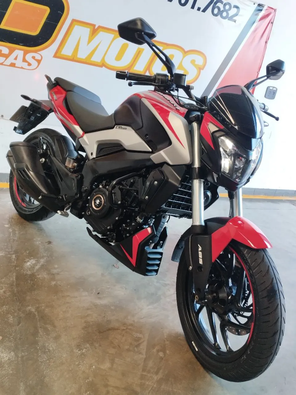 Motos BAJAJ DOMINAR 250 no Brasil