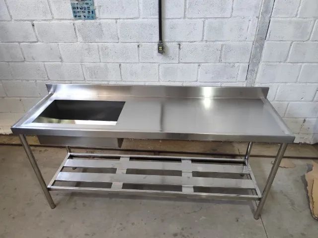 Pia de Inox 1 Bojo - Prateleira Gradeada, Ideal para Cozinhas ...