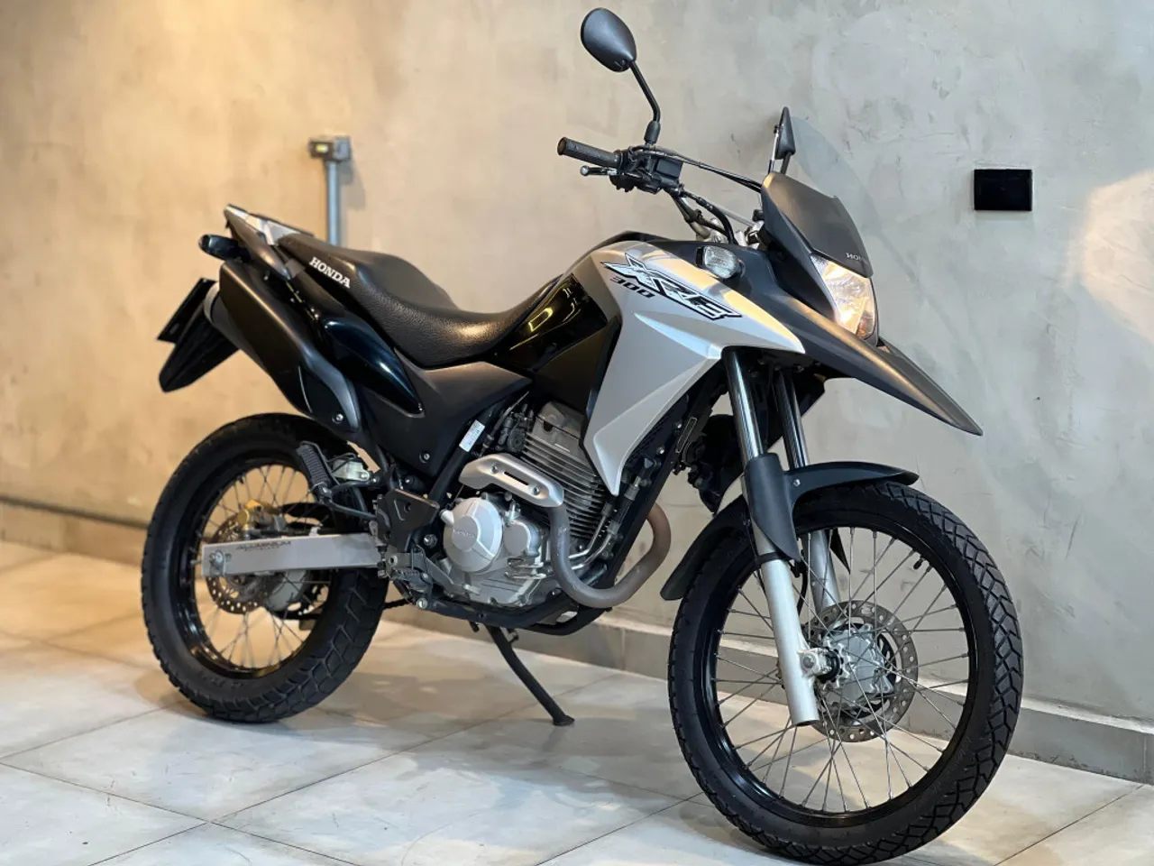 Motos HONDA XRE 2017 no Brasil