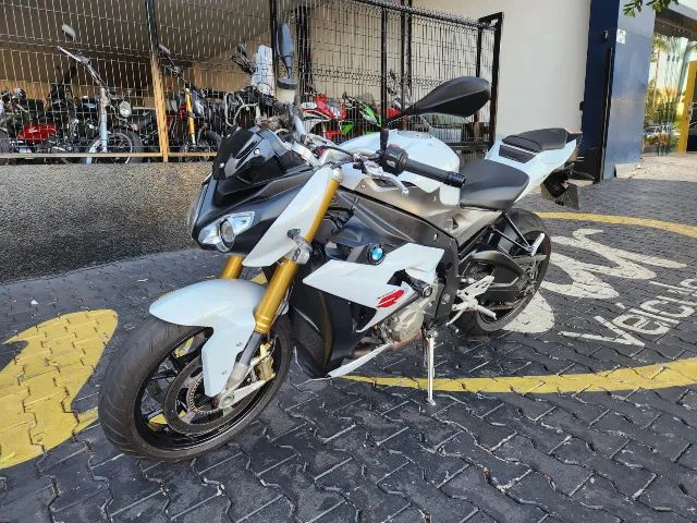 Motos BMW S 2015 no Brasil