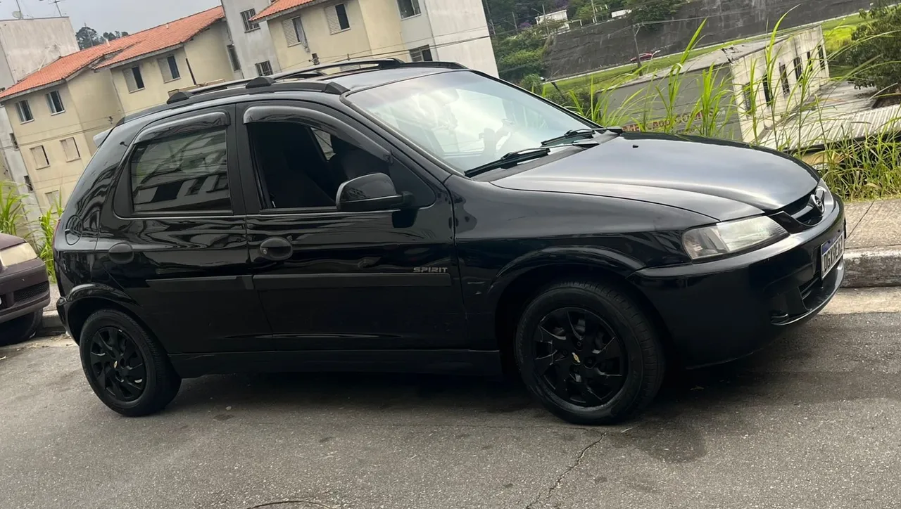 "celta preto" - Carros Usados e Novos à venda