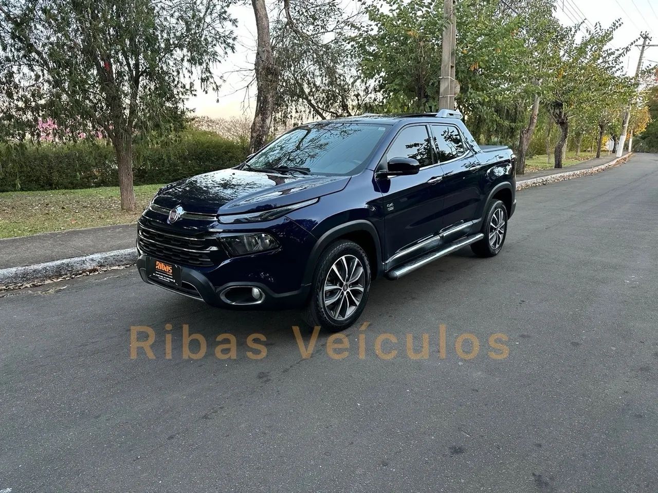 "fiat toro com teto" no Brasil